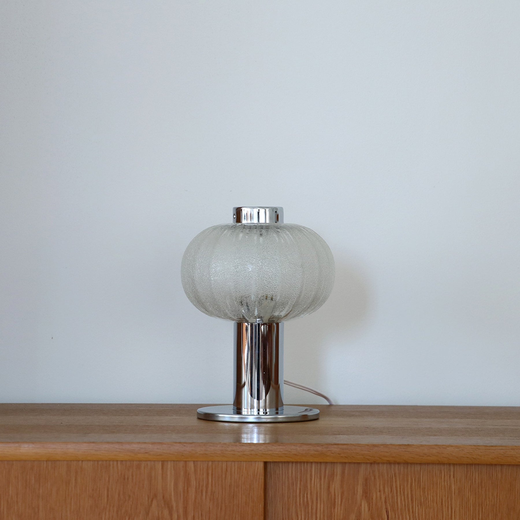 Table lamp – FILM